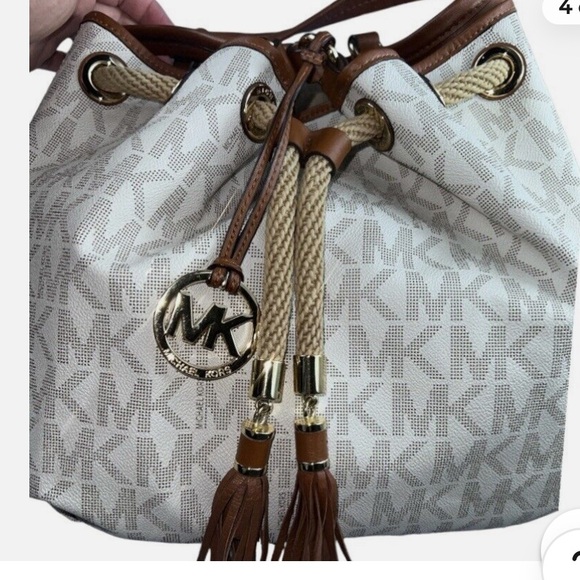Michael Kors | Bags | Michael Kors Marina Drawstring Monogram Bucket Bag Large Euc | Poshmark